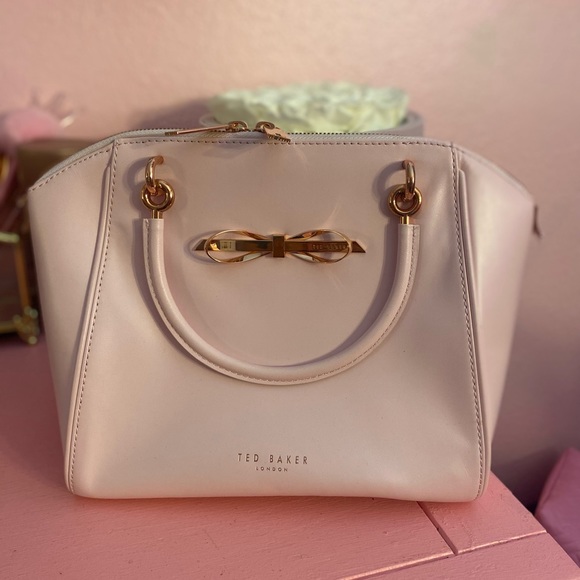 Ted Baker | Bags | Ted Baker Purse Light Pink Nwot Metal Handles Sturdy ...